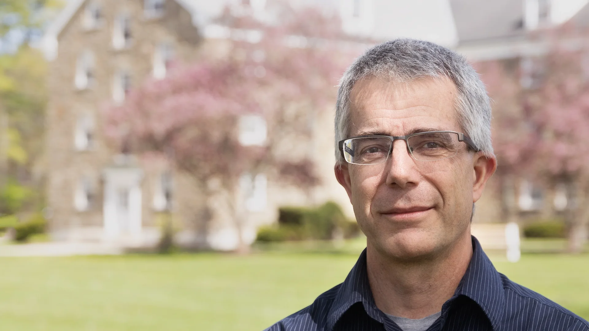 David Brubaker ’90 Selected as Fulbright U.S. Scholar | Houghton University